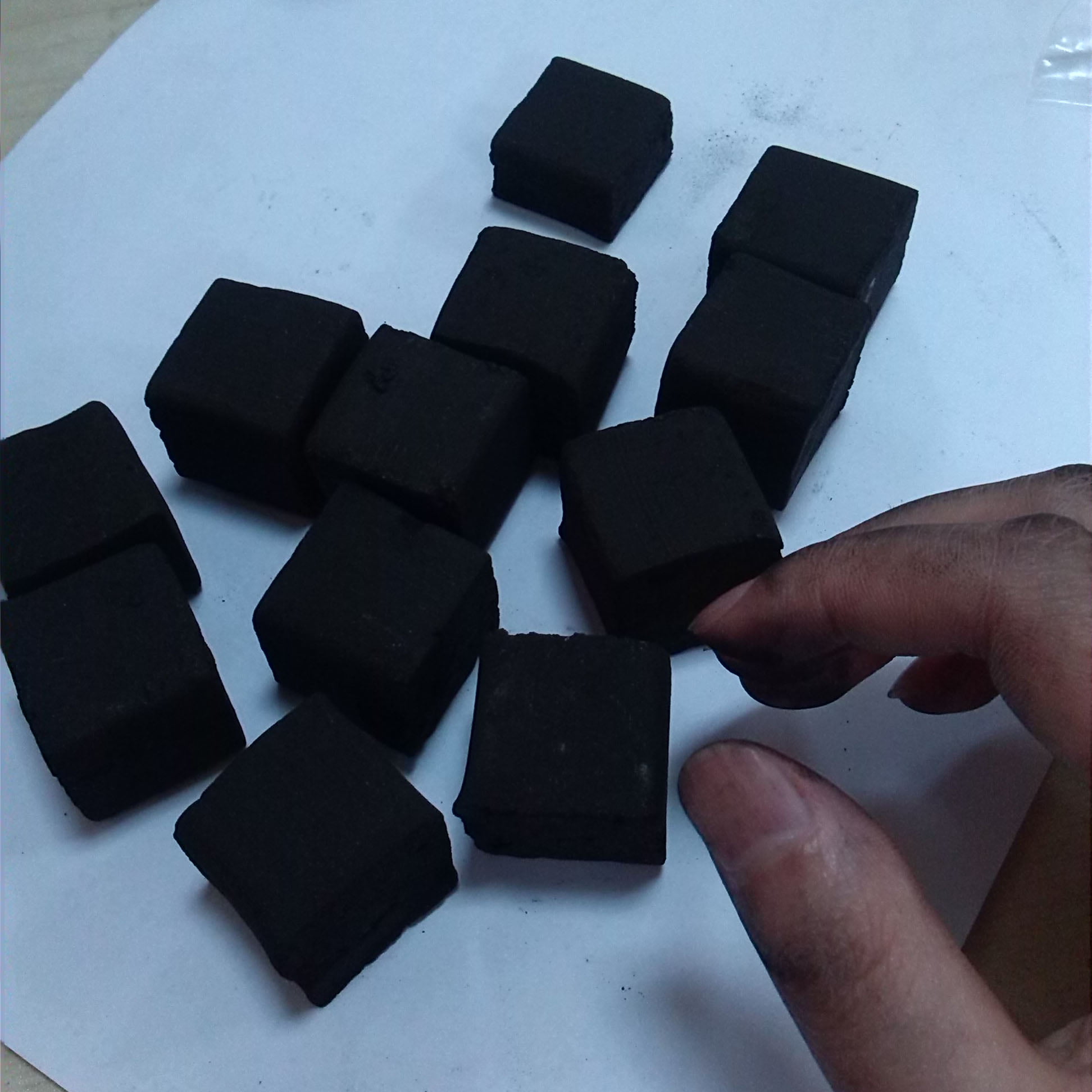 How to choose the right hookah charcoal? – Featon Charcoal | Machine ...